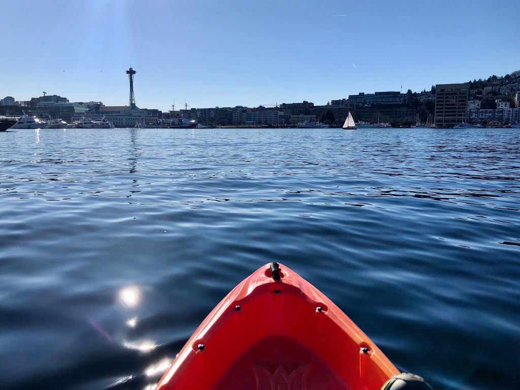 Kayak Tour of Seattle’s Lake Union – Feelng Good